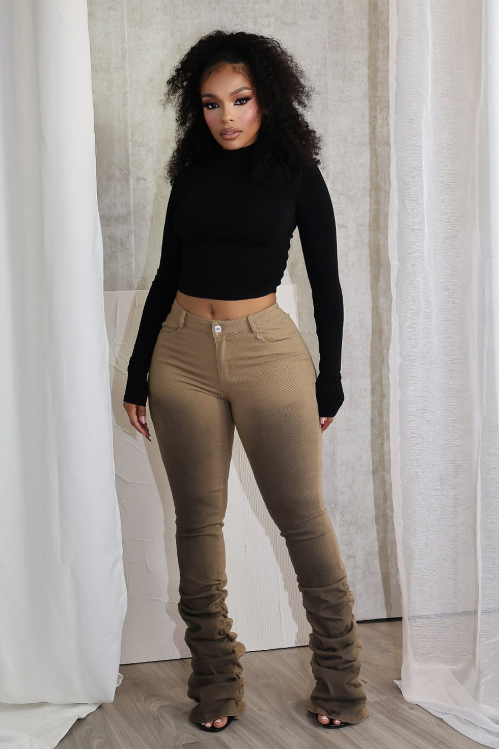Lisa Airbrushed Ruched Pants – EDGE